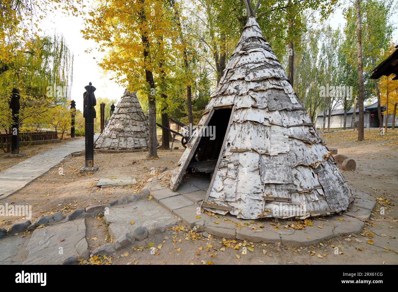 Oroqen people hi-res stock photography and images - Alamy