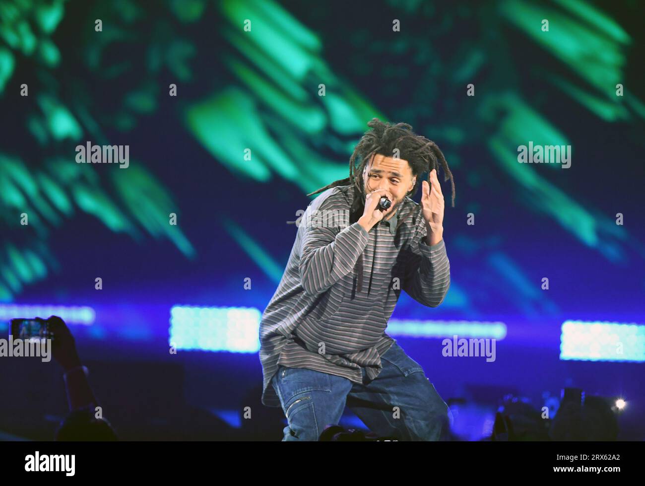 J cole 2023 hi-res stock photography and images - Alamy