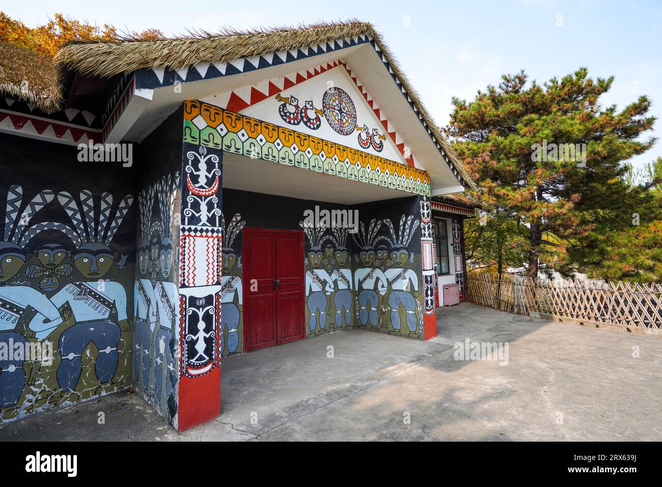 Bunun people hi-res stock photography and images - Alamy