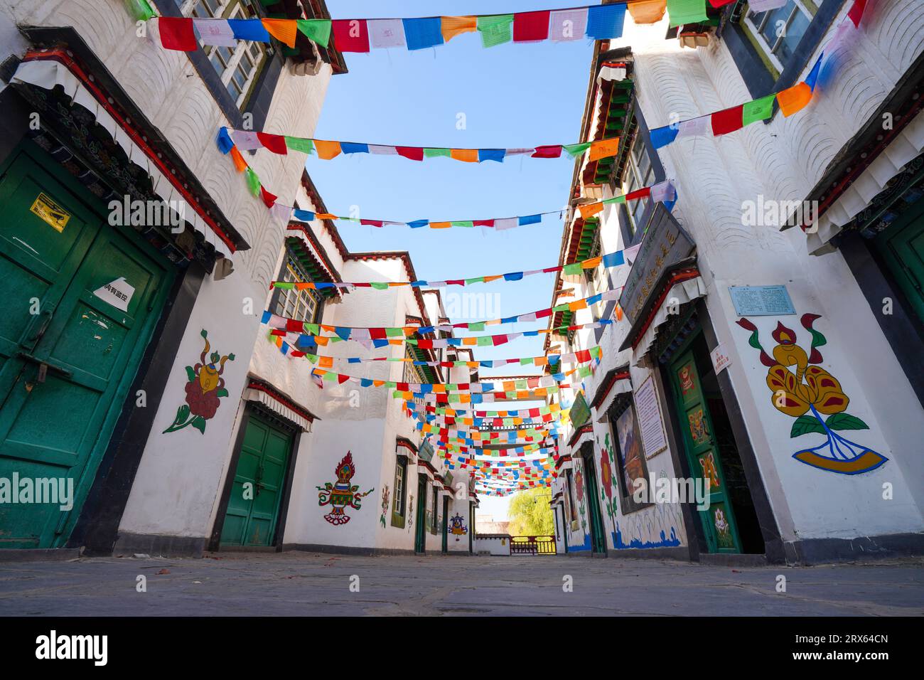 Bajiao hi-res stock photography and images - Alamy