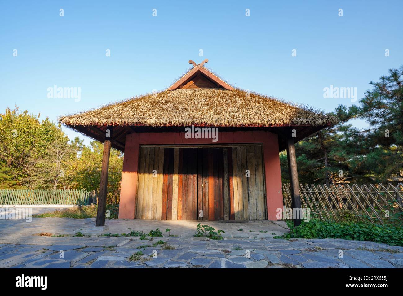 Hani people hi-res stock photography and images - Alamy