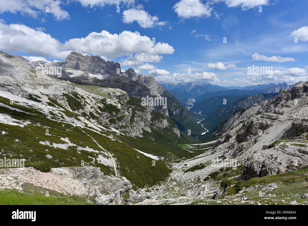 View three peaks hi-res stock photography and images - Alamy