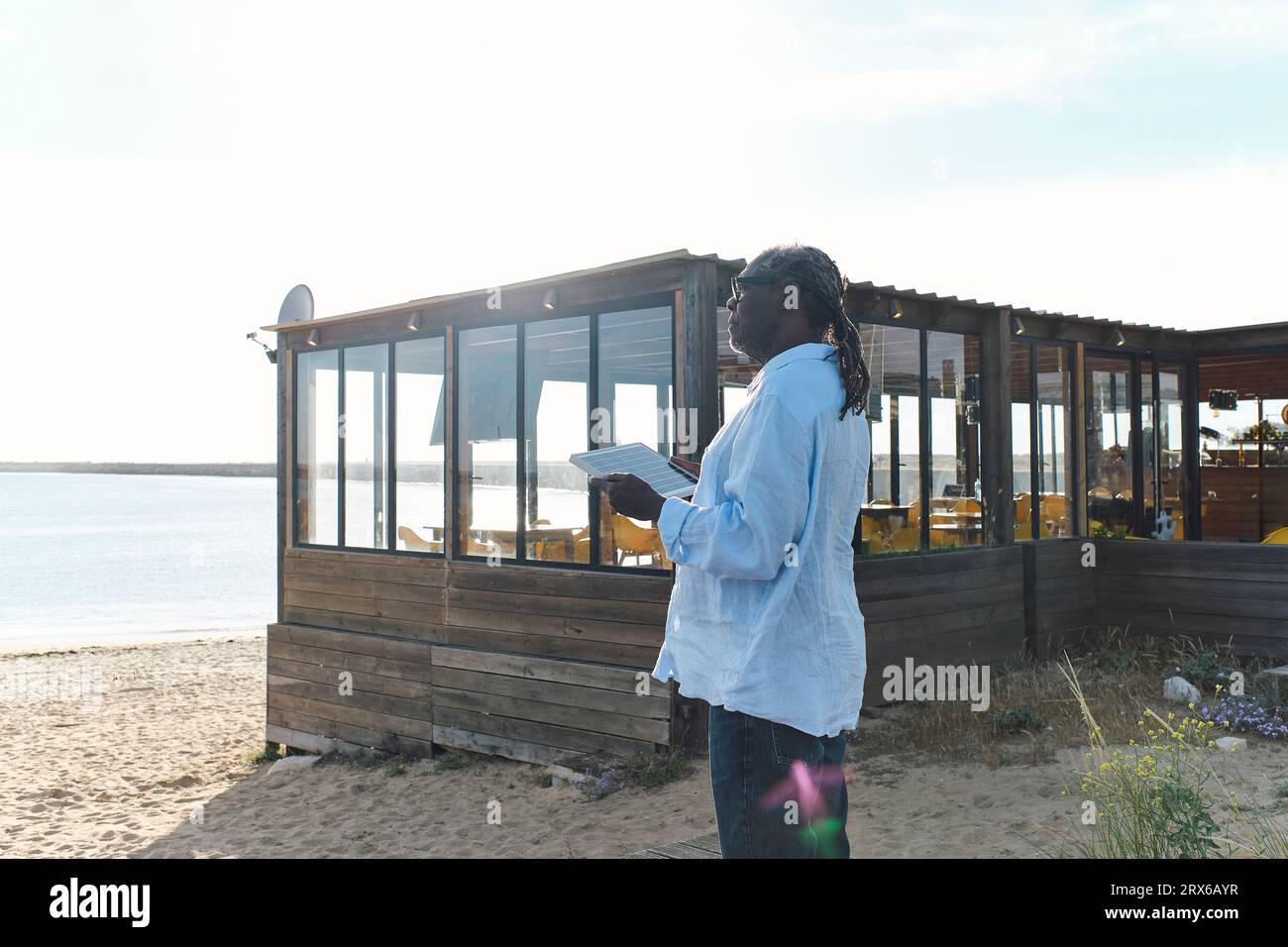 Environmental engineer beach hi-res stock photography and images - Alamy