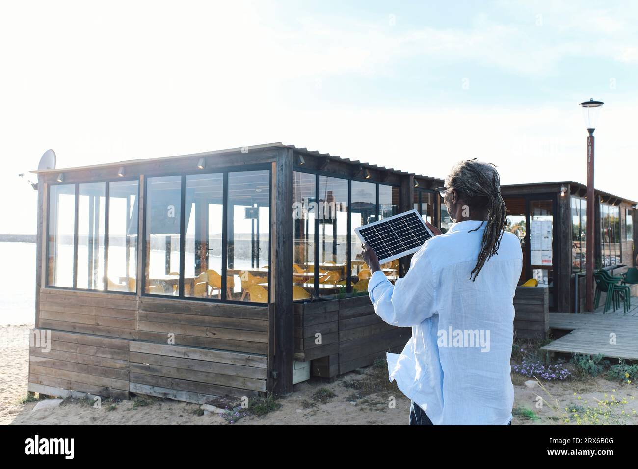 Environmental engineer beach hi-res stock photography and images - Alamy