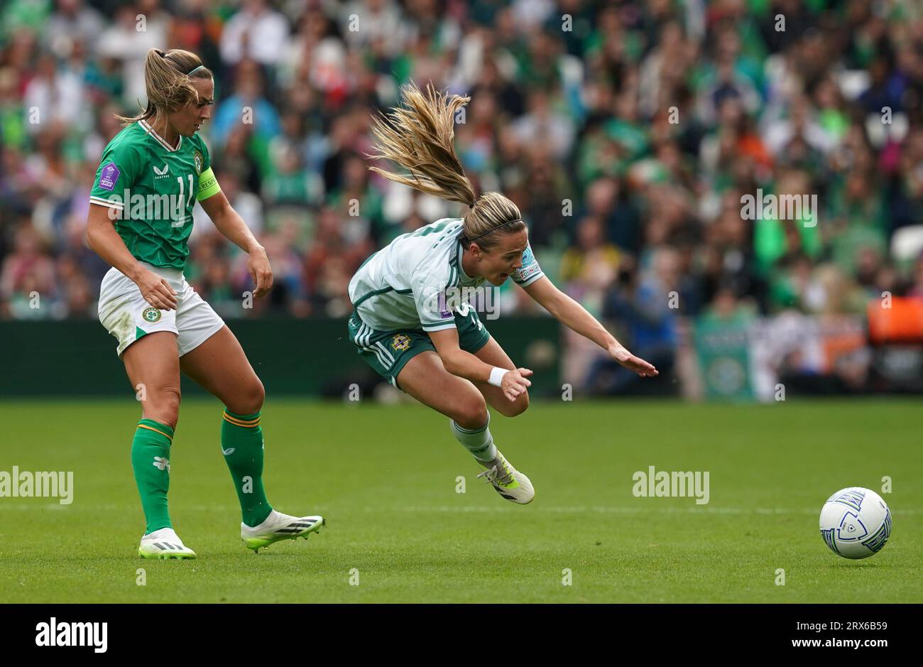 Simone magill northern ireland women hi-res stock photography and ...