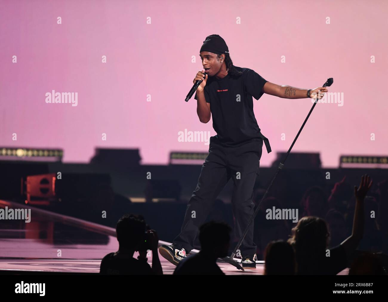 Bakar entertainment hi-res stock photography and images - Alamy