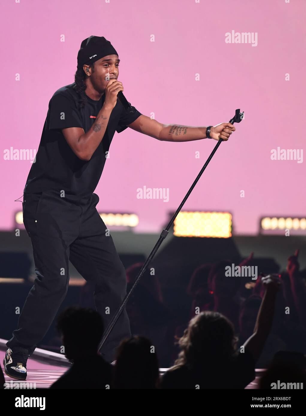 Bakar entertainment hi-res stock photography and images - Alamy