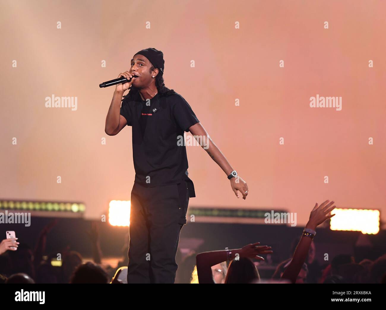 Bakar entertainment hi-res stock photography and images - Alamy