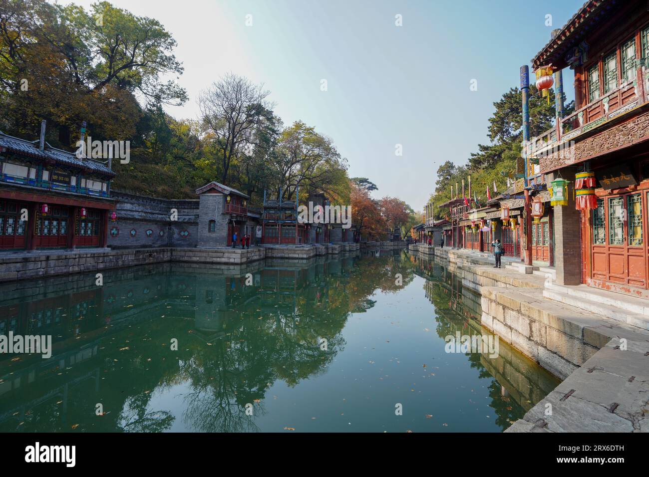 Beijing China, November 10, 2022: Scenery of Suzhou River in Summer ...