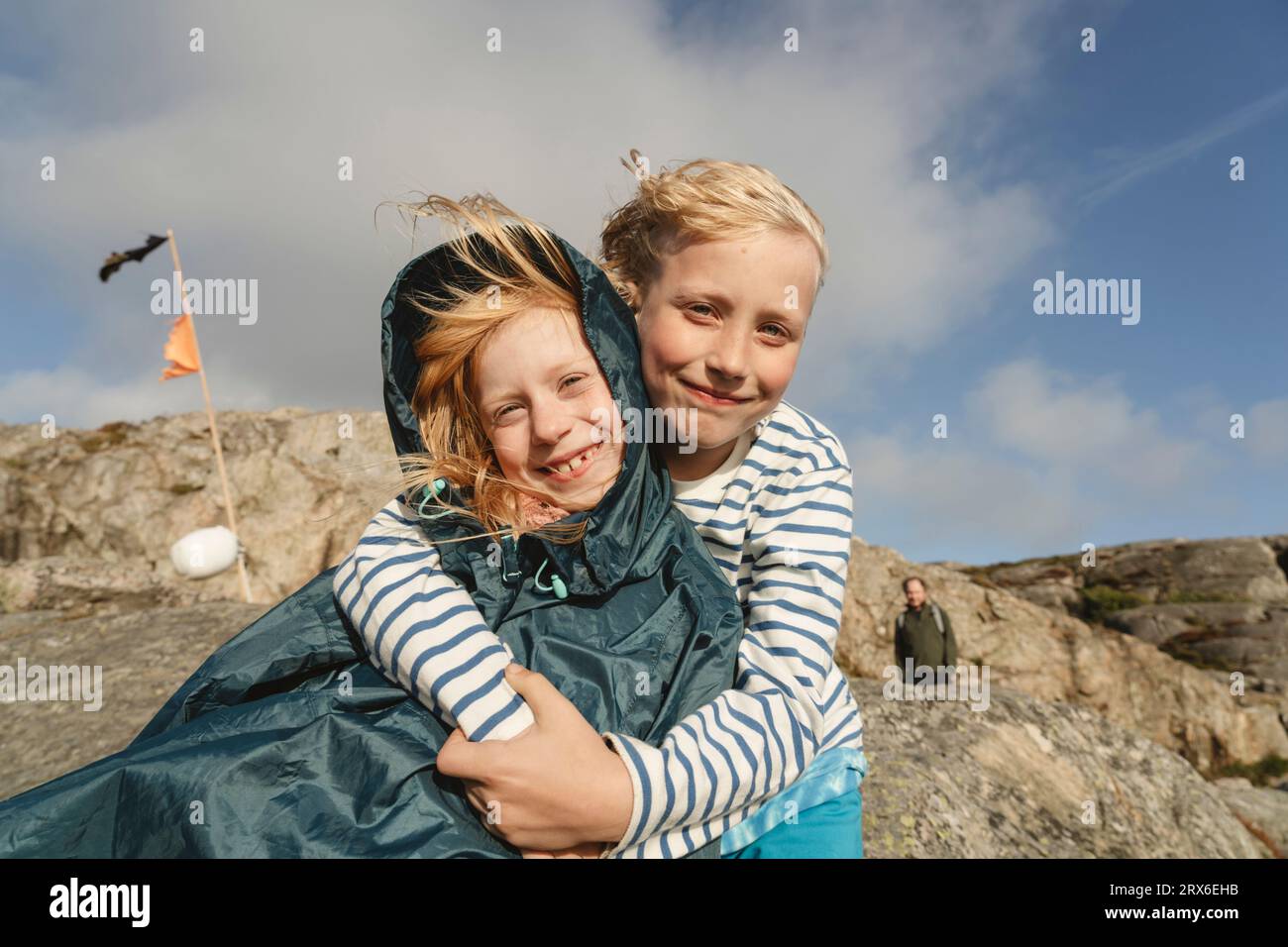 Embracing day parents hi-res stock photography and images - Alamy