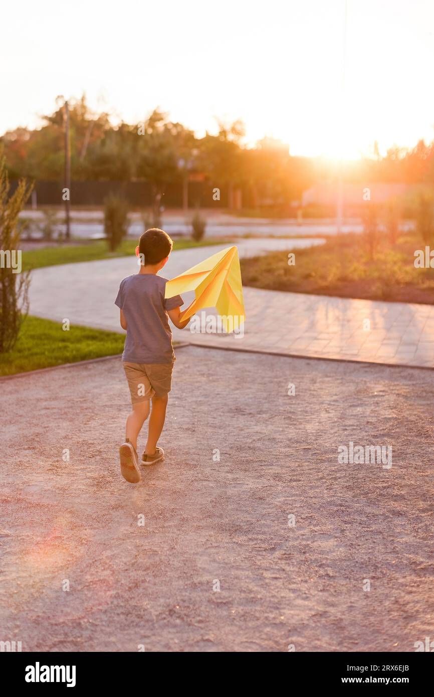Sand color children craft hi-res stock photography and images - Alamy
