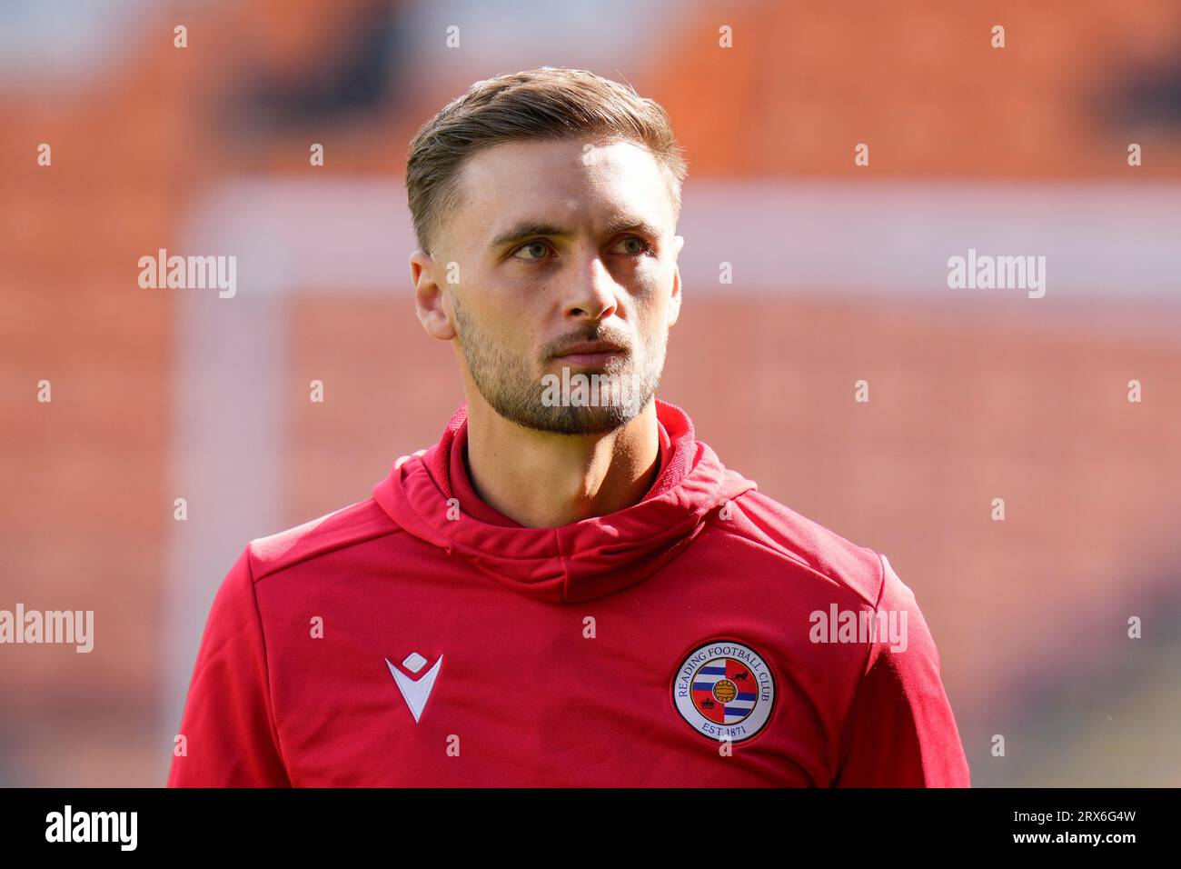 Lewis wing reading hi-res stock photography and images - Alamy