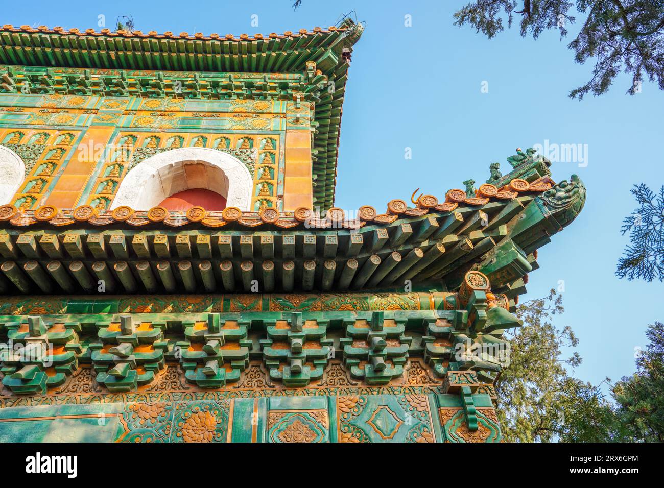 Beijing China, November 10, 2022: Wisdom-Sea Temple overhanging eaves ...