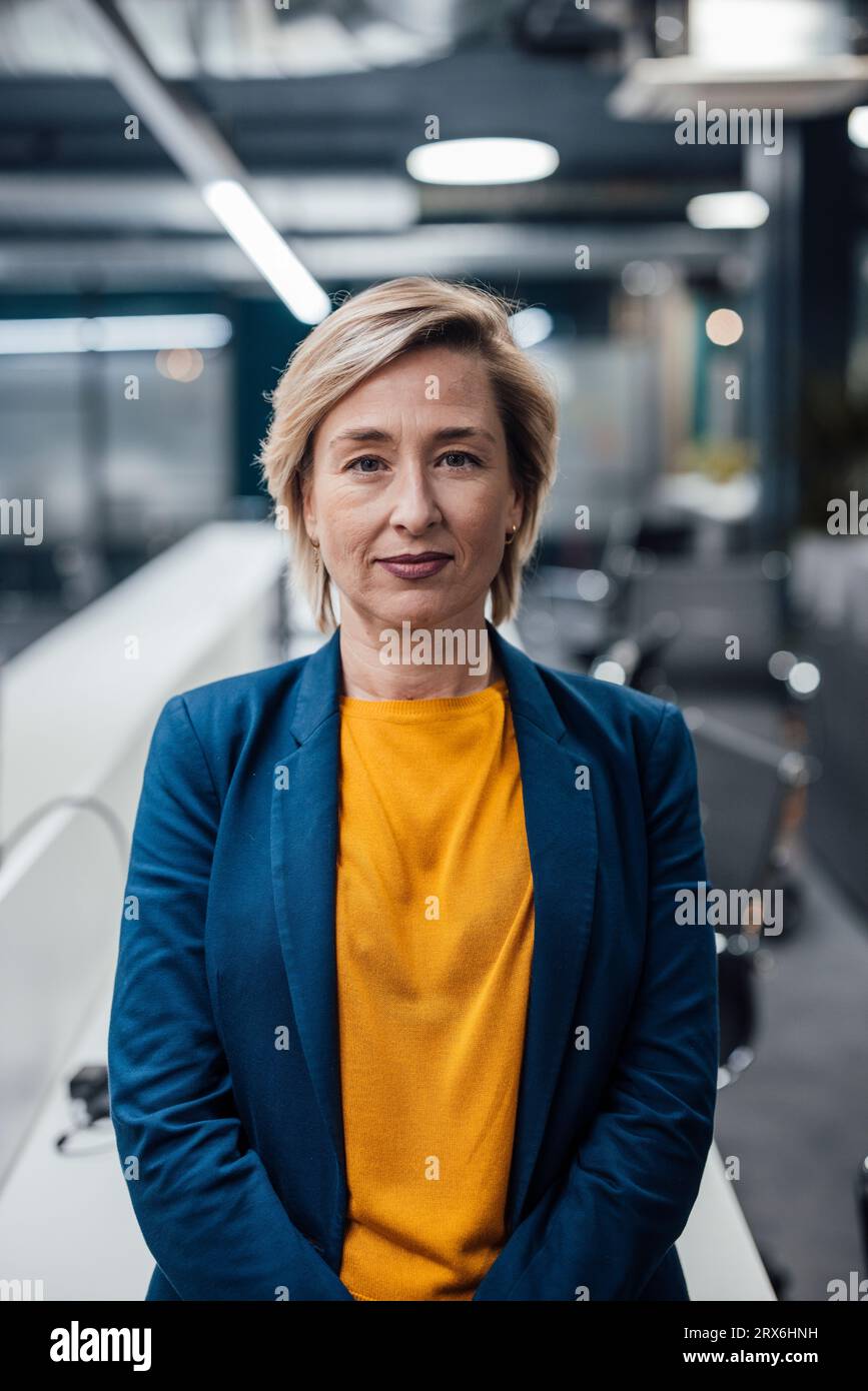 Confident work hi-res stock photography and images - Alamy
