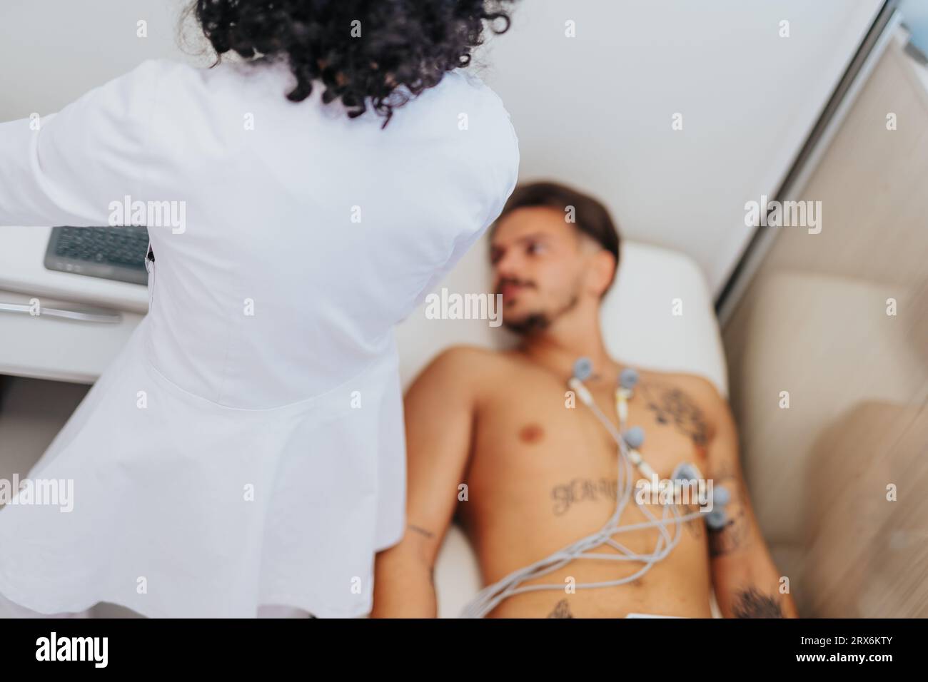 Using ecg sensors hi-res stock photography and images - Alamy