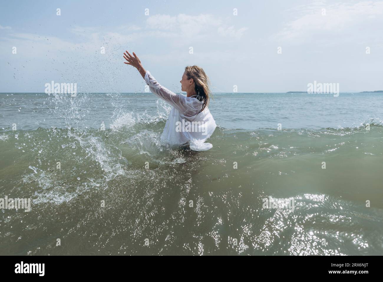 Raised up in the water hi-res stock photography and images - Alamy