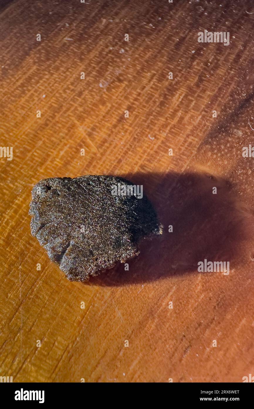 Cannabis resin hi-res stock photography and images - Alamy