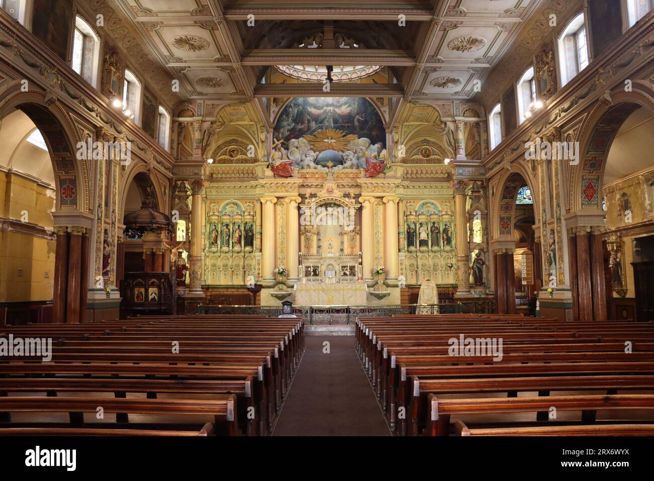 St charles borromeo hull hi-res stock photography and images - Alamy