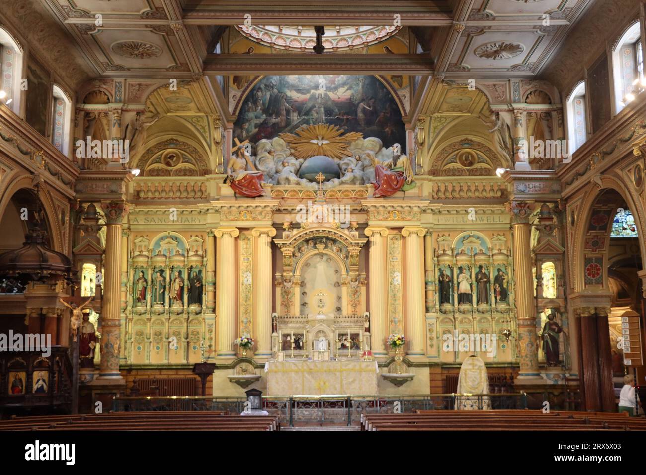 St charles borromeo hull hi-res stock photography and images - Alamy