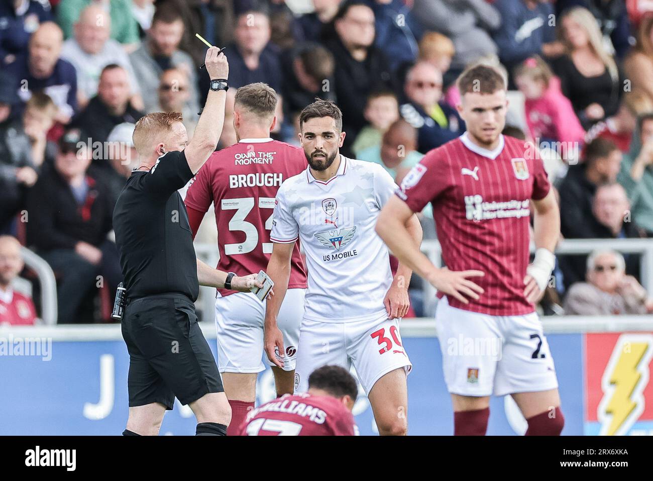 Alan young referee 2023 hi-res stock photography and images - Alamy