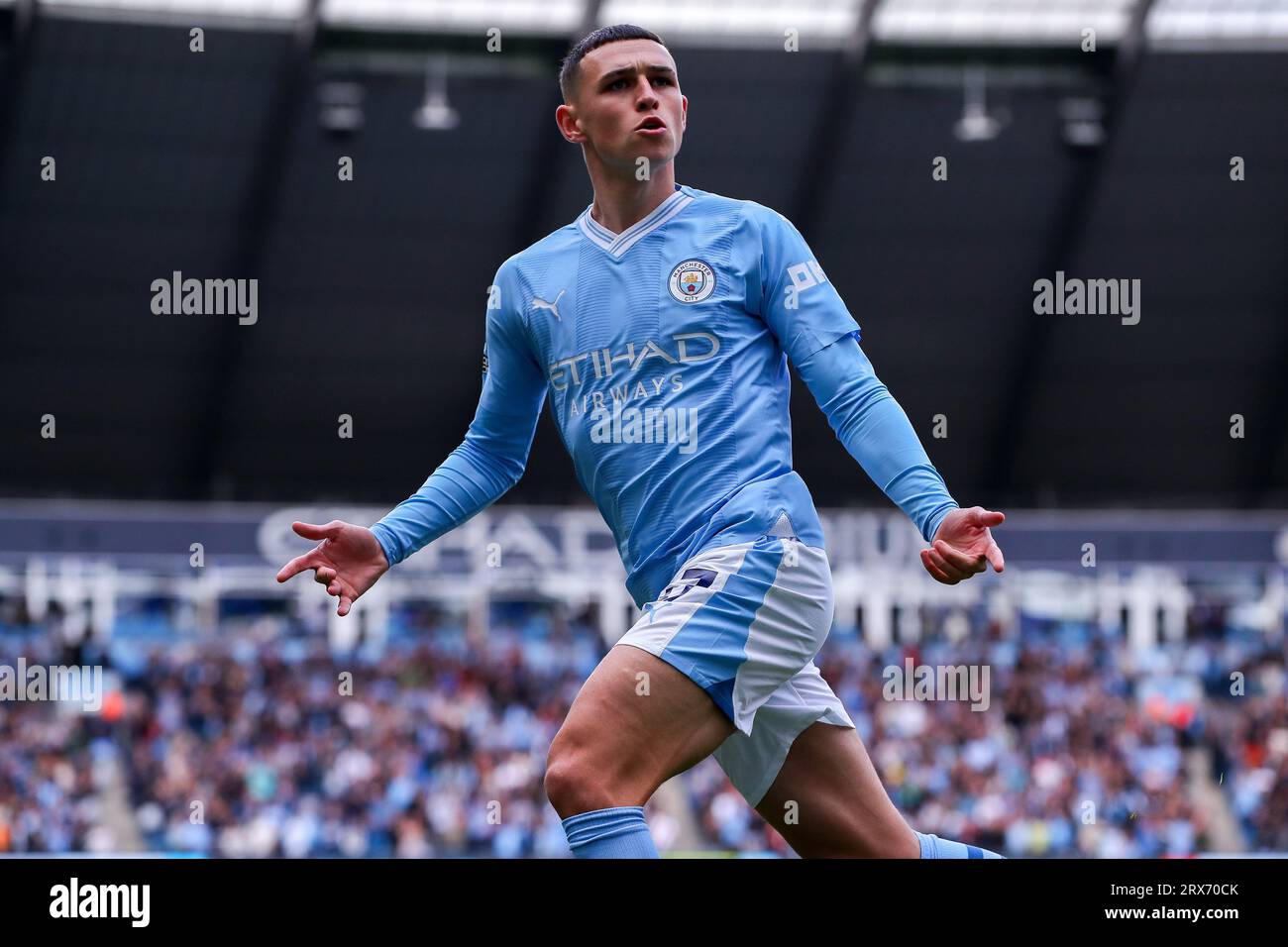 Phil Foden of Manchester City celebrate his opening goal during the ...