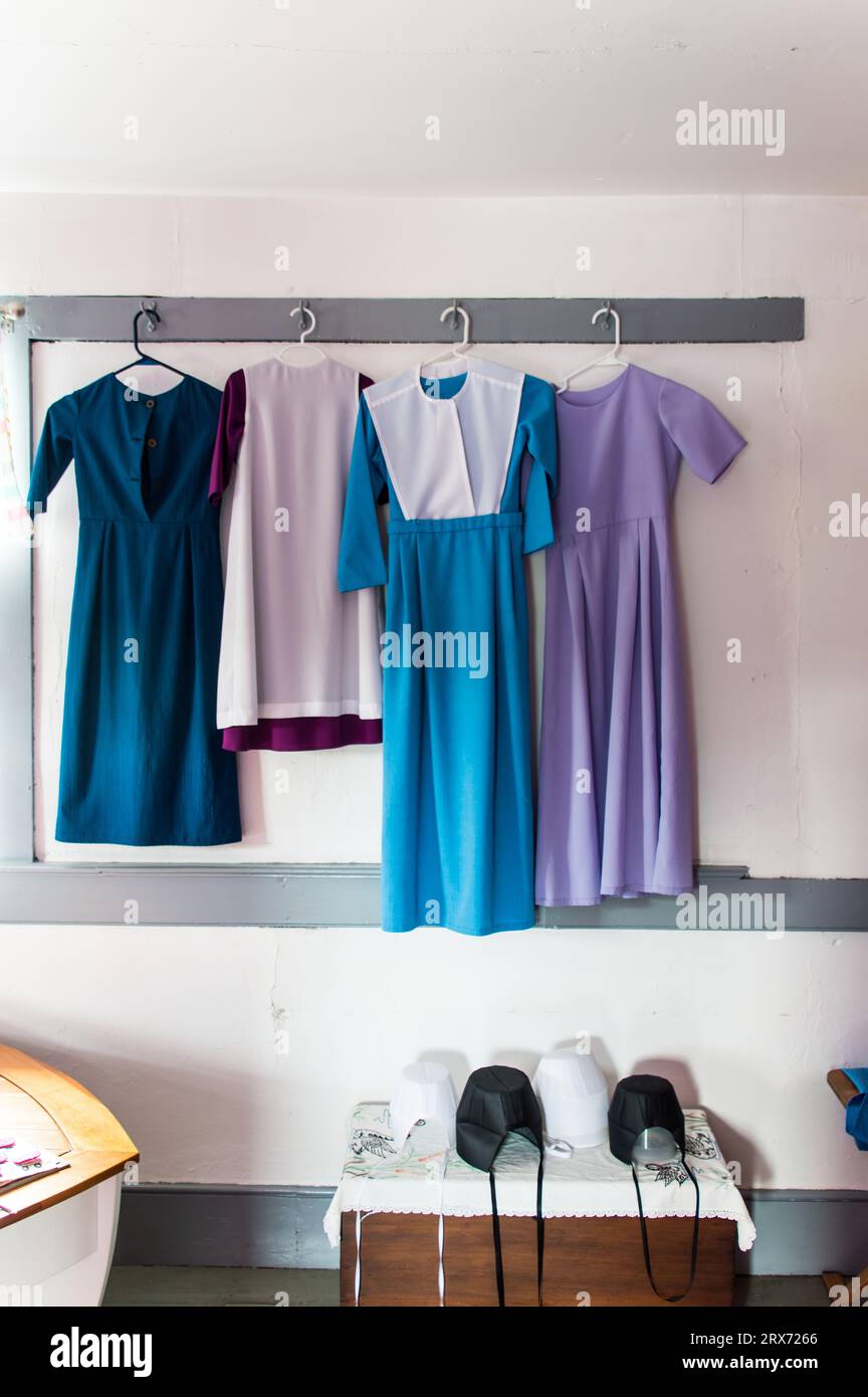 Amish clothes, plain coloured pattern free clothes on display Stock ...