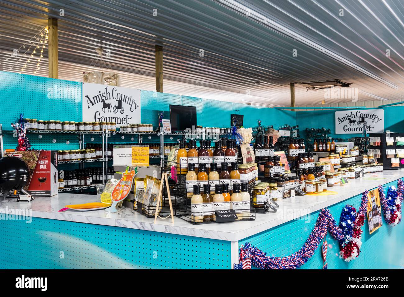 Amish traditional hi-res stock photography and images - Alamy