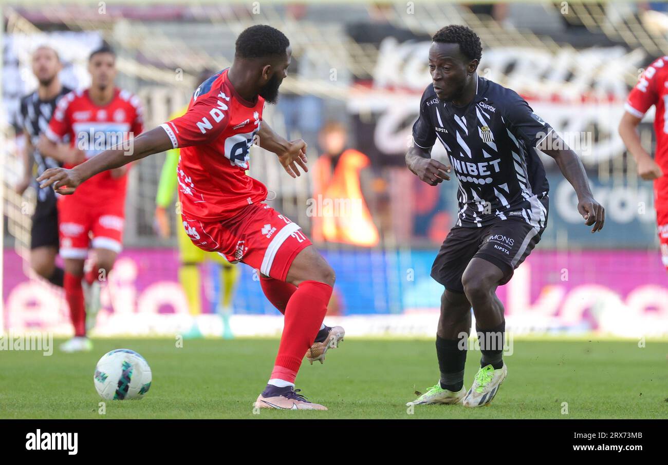 Parfait guiagon charleroi hi-res stock photography and images - Alamy