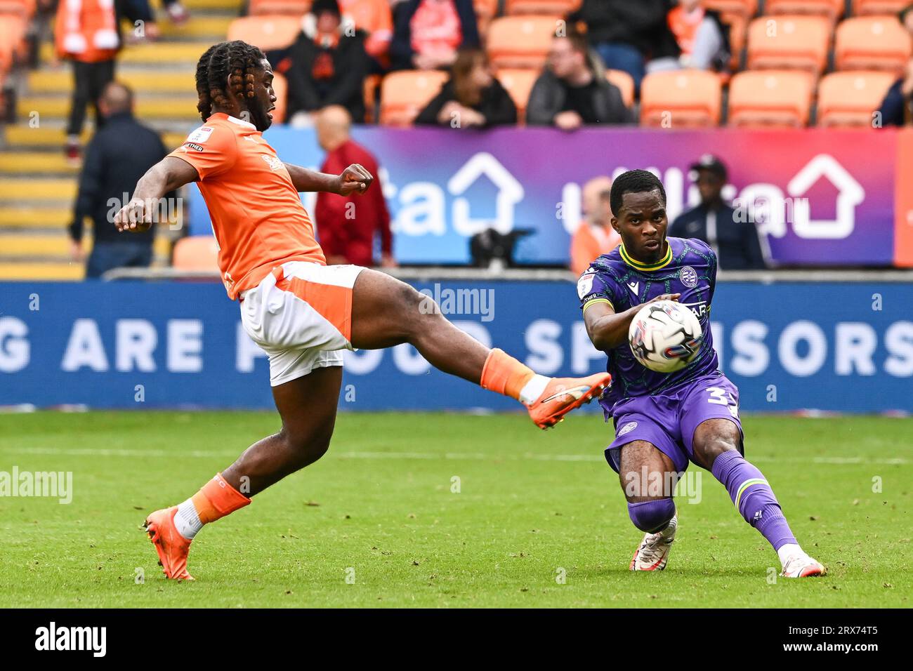 Nelson thomas the challenge hi-res stock photography and images - Alamy