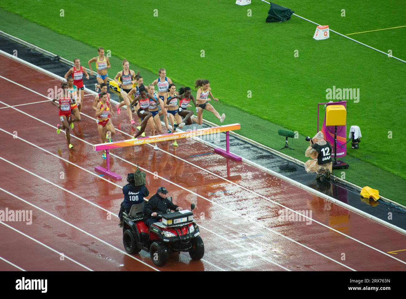 Womens 3000 Metres Steeplechase at the London 2017 World Athletics ...
