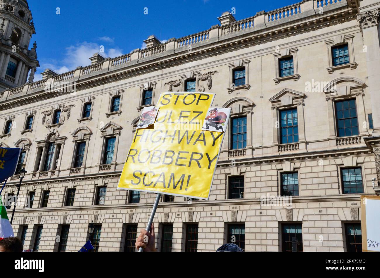 Stop ulez hi-res stock photography and images - Alamy