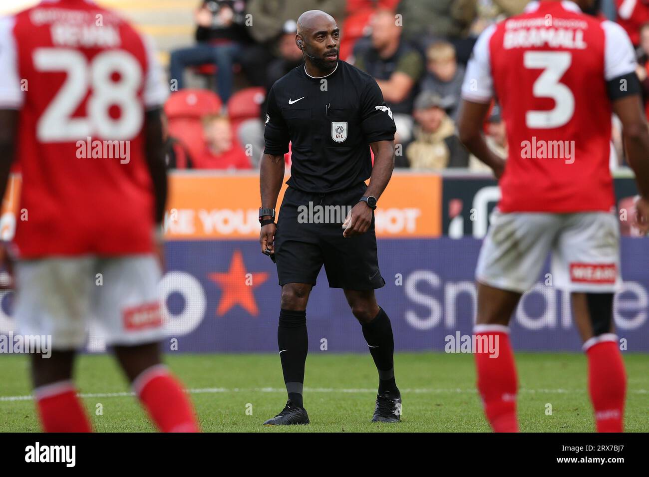 Referee Sam Allison in action during the Sky Bet Championship match at ...
