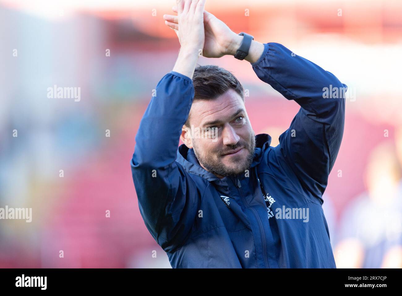 Johnnie jackson afc wimbledon hi-res stock photography and images - Alamy