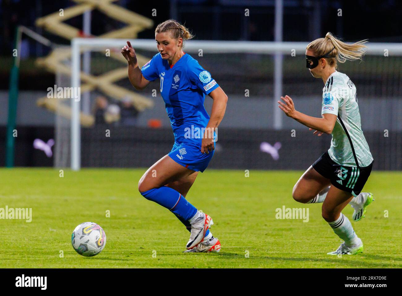 Reykjavik iceland september 10 hi-res stock photography and images - Alamy