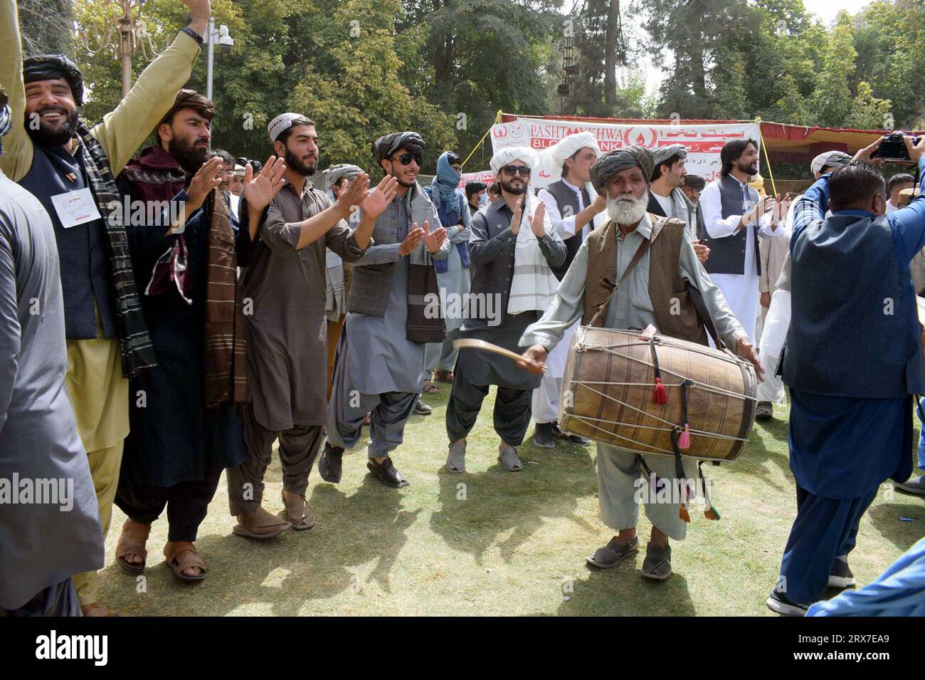 Pashtun culture hi-res stock photography and images - Alamy