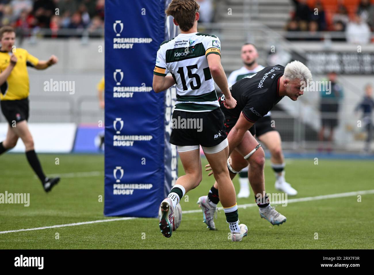 London, UK. 23rd Sep, 2023. Toby Knight of Saracens drives forward to ...