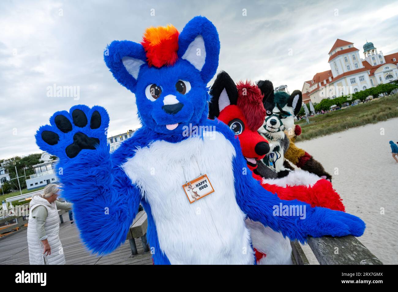 Binz, Germany. 23rd Sep, 2023. With colorful animal costumes ...