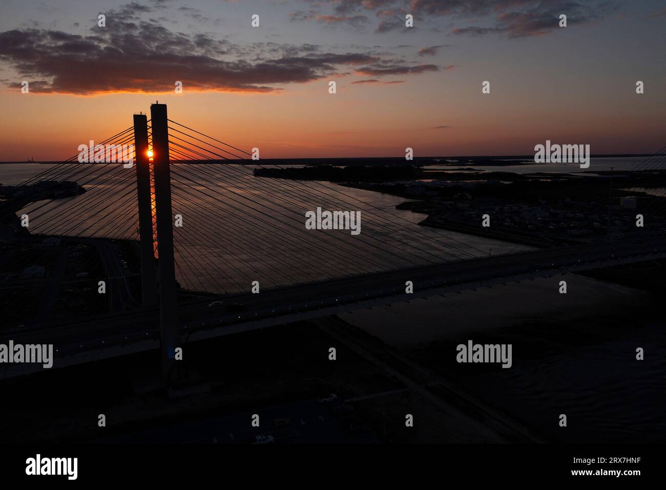 Bethany bridge sunrise hi-res stock photography and images - Alamy