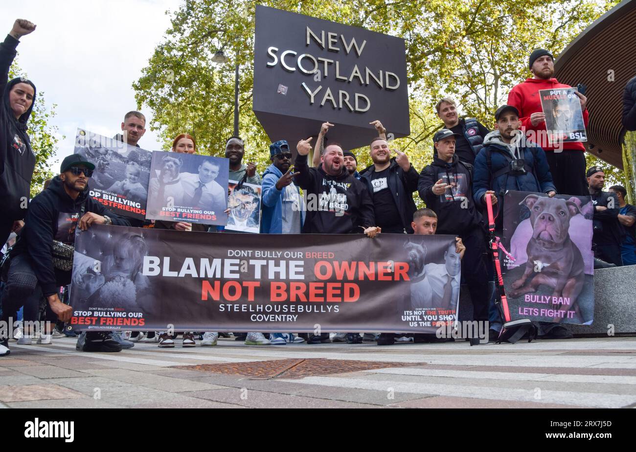 London, England, UK. 23rd Sep, 2023. Protesters gather outside New ...