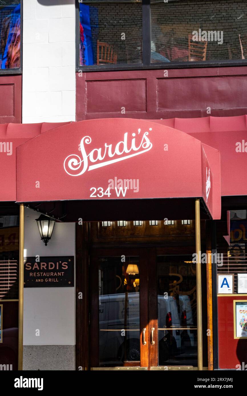 Sardi's Restaurant and Grill Front Entrance Times Square, NYC, USA 2023 ...