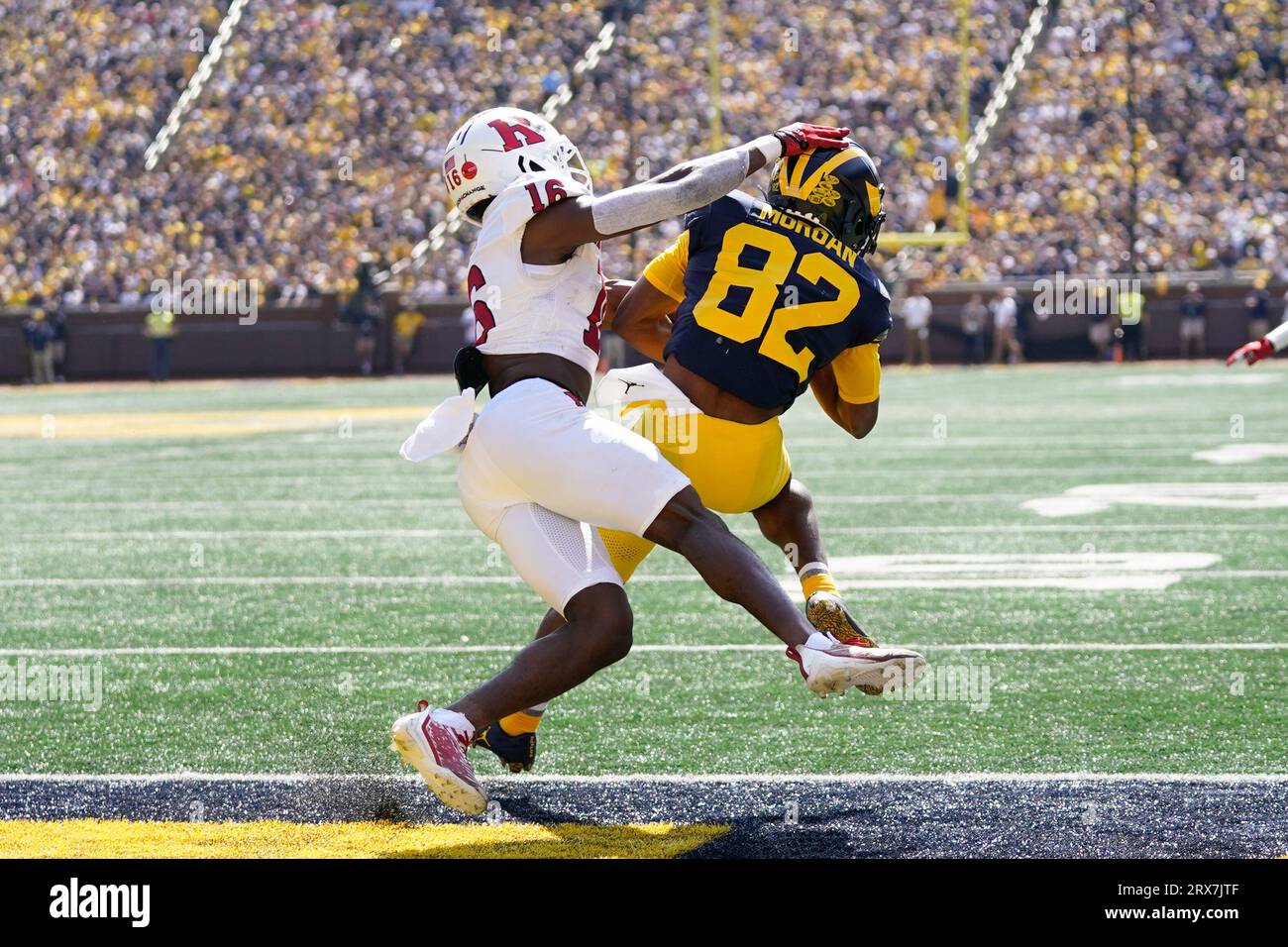 Michigan wide receiver Semaj Morgan (82) catches a touchdown pass as ...