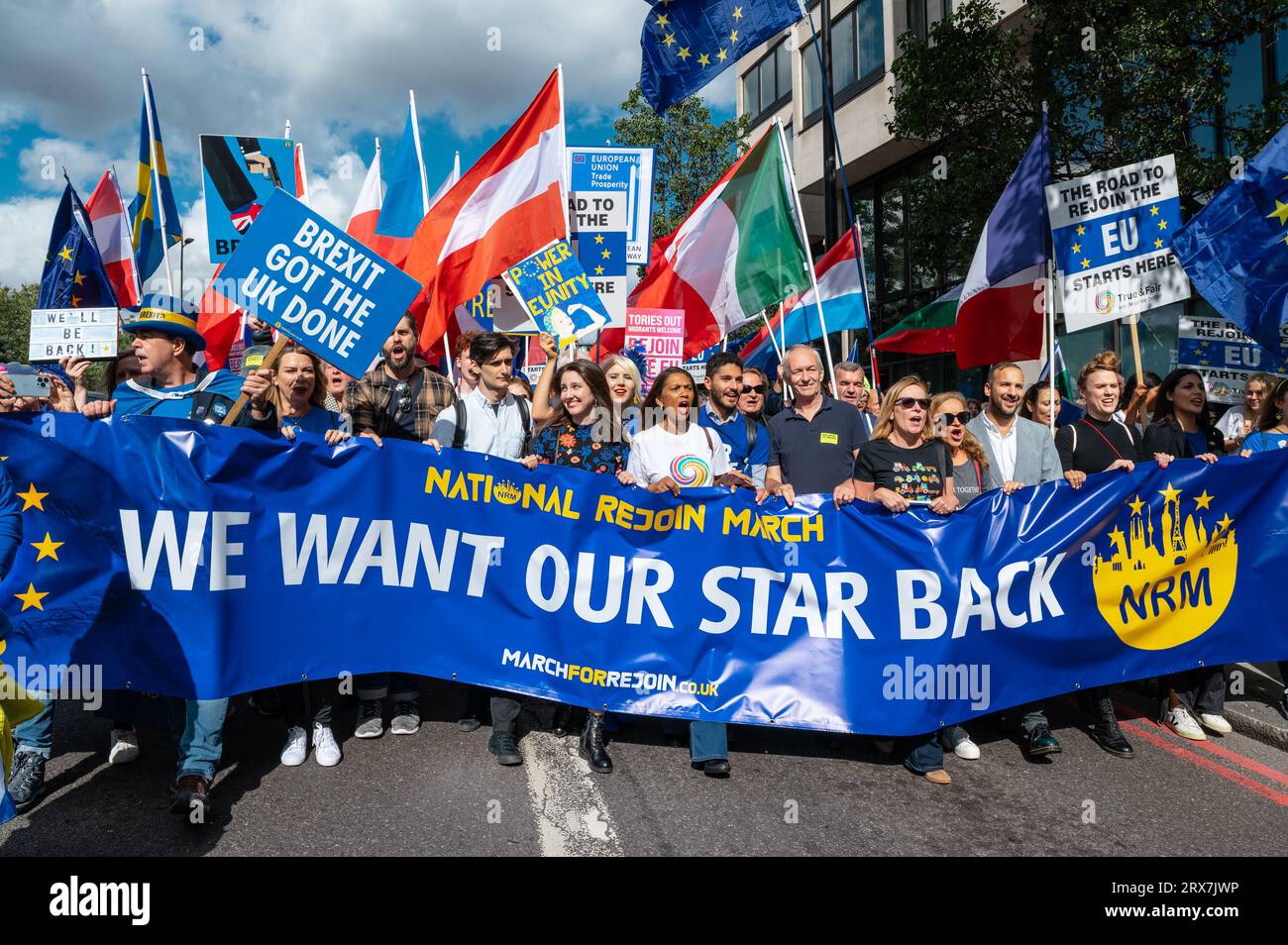 National rejoin eu march hi-res stock photography and images - Alamy