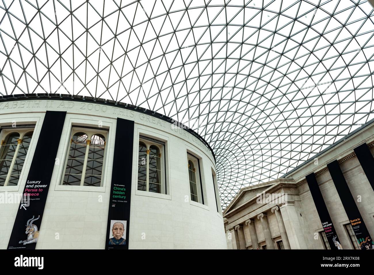 Architecture of the Entrance Hall to the British Museum in London Stock ...