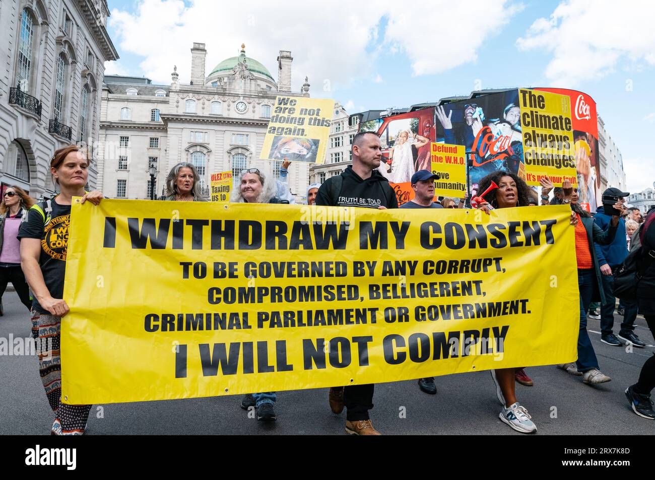 London, UK. 23 September 2023. Thousands march for the World Wide Rally ...