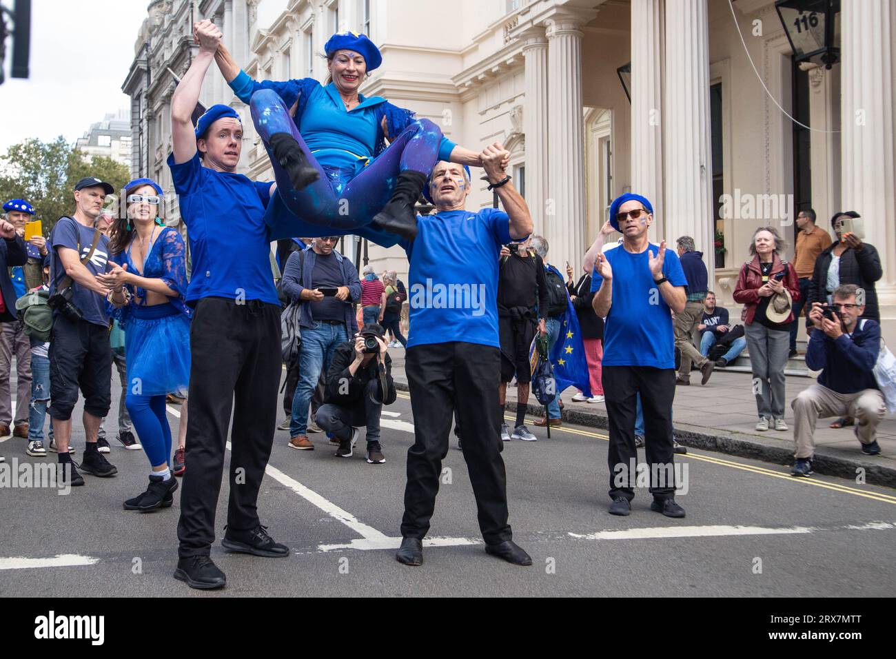 Guy verhostadt hi-res stock photography and images - Alamy