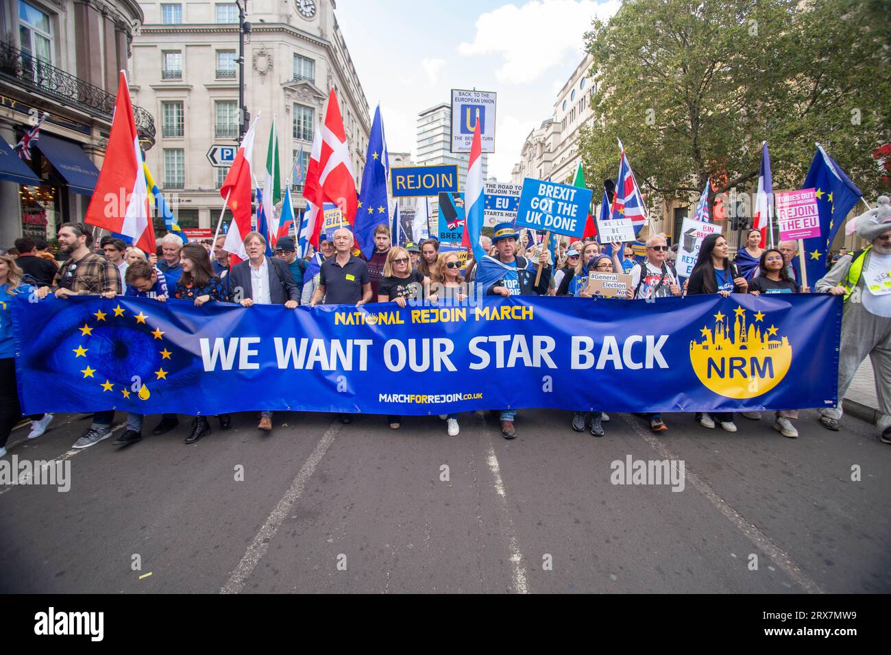 Guy verhostadt hi-res stock photography and images - Alamy