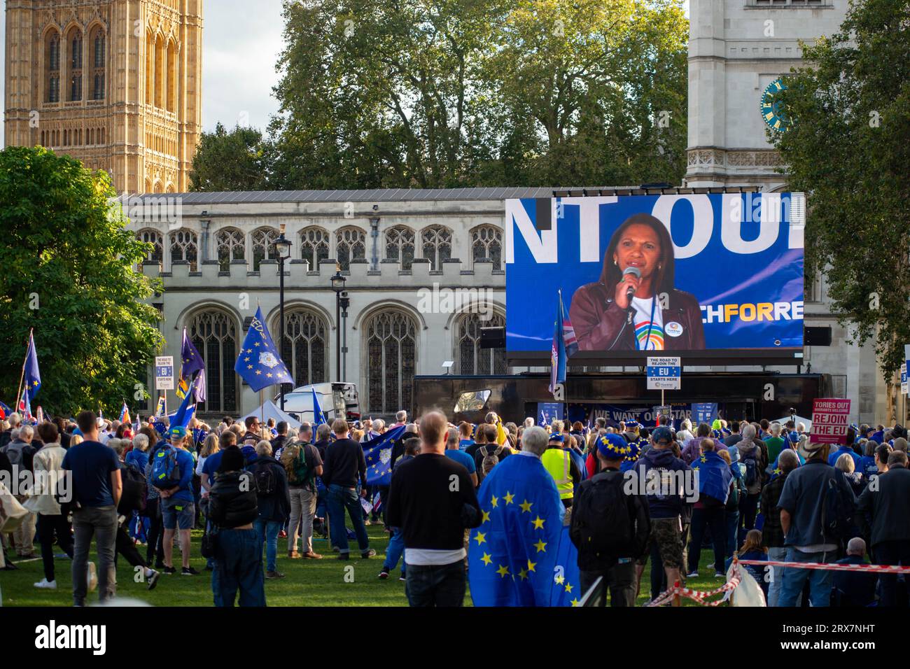 Seema syeda hi-res stock photography and images - Alamy