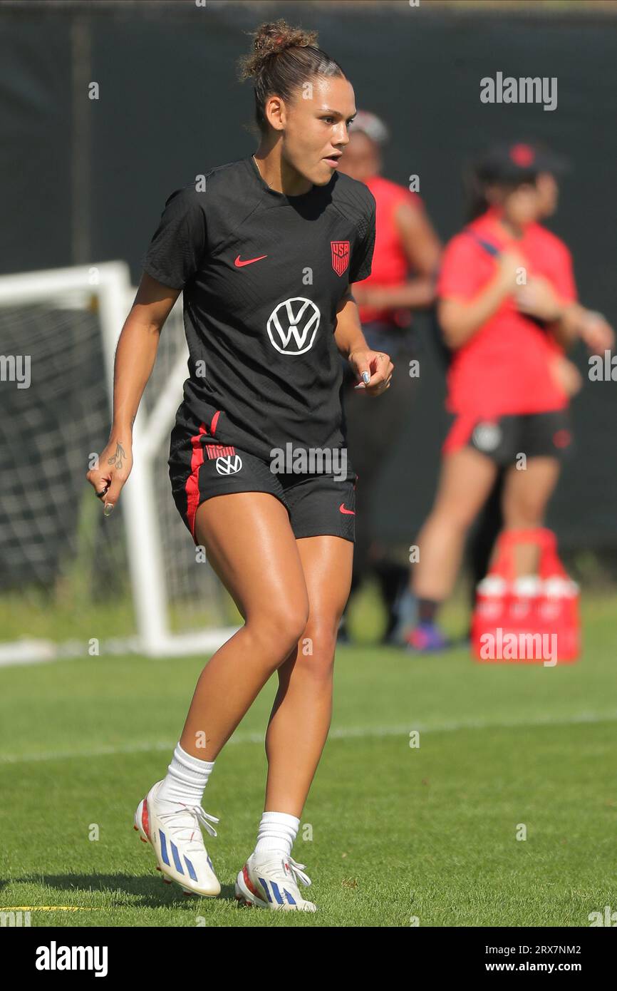 CHICAGO, IL - SEPTEMBER 23: United States forward Trinity Rodman (25 ...