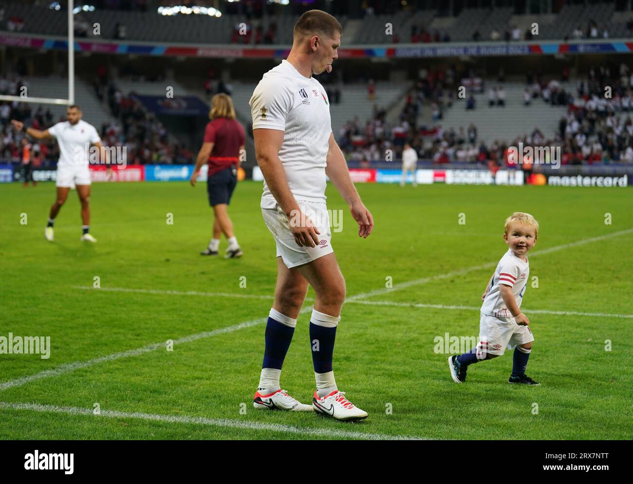 England's Owen Farrell and son after the Rugby World Cup 2023, Pool D ...