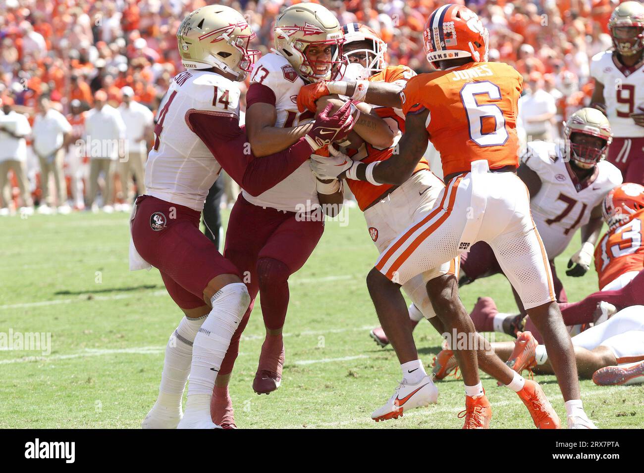 CLEMSON, SC - SEPTEMBER 23: Florida State Seminoles quarterback Jordan ...